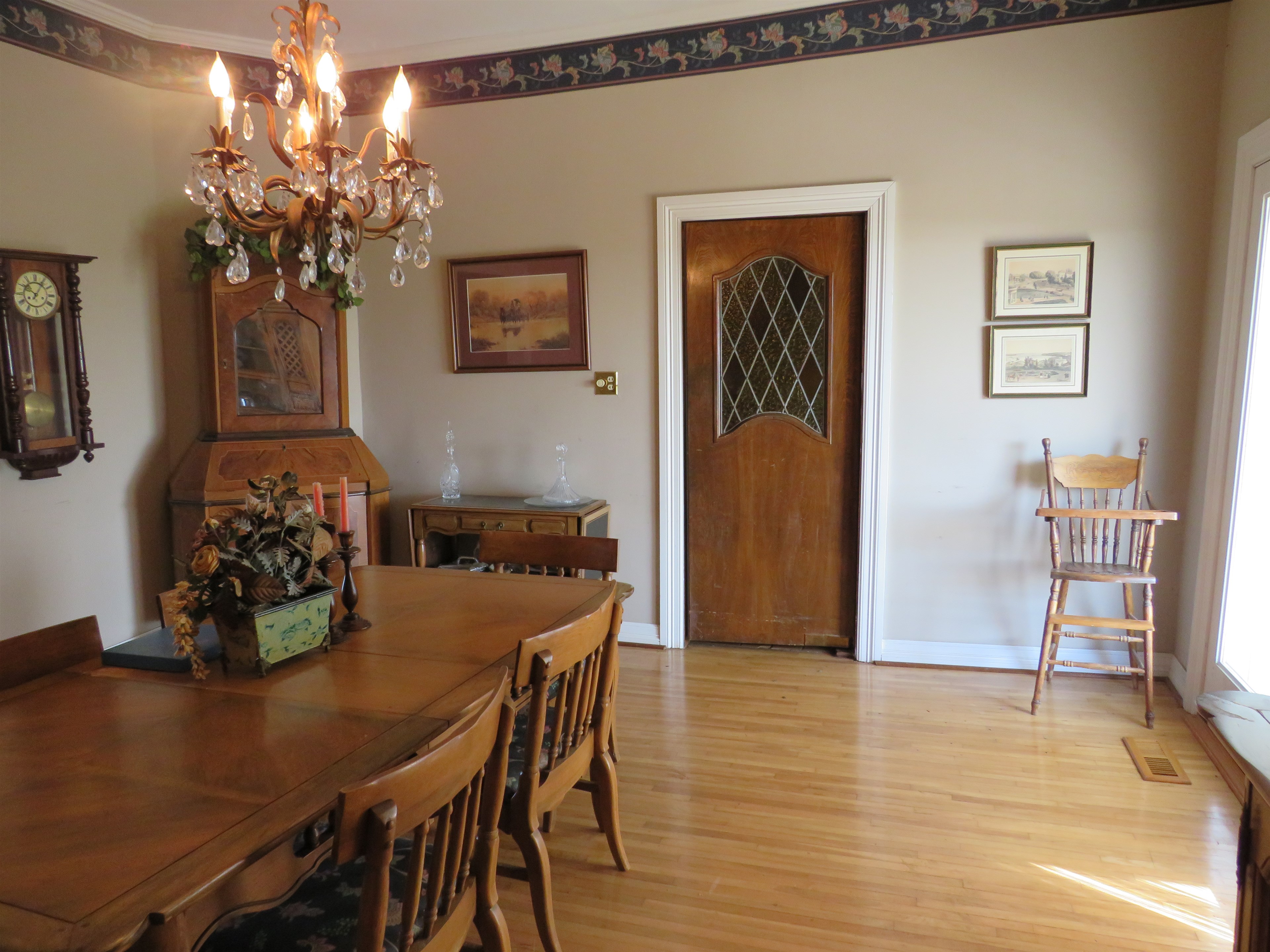 Locations Hub - Lowry-Mangles Ranch