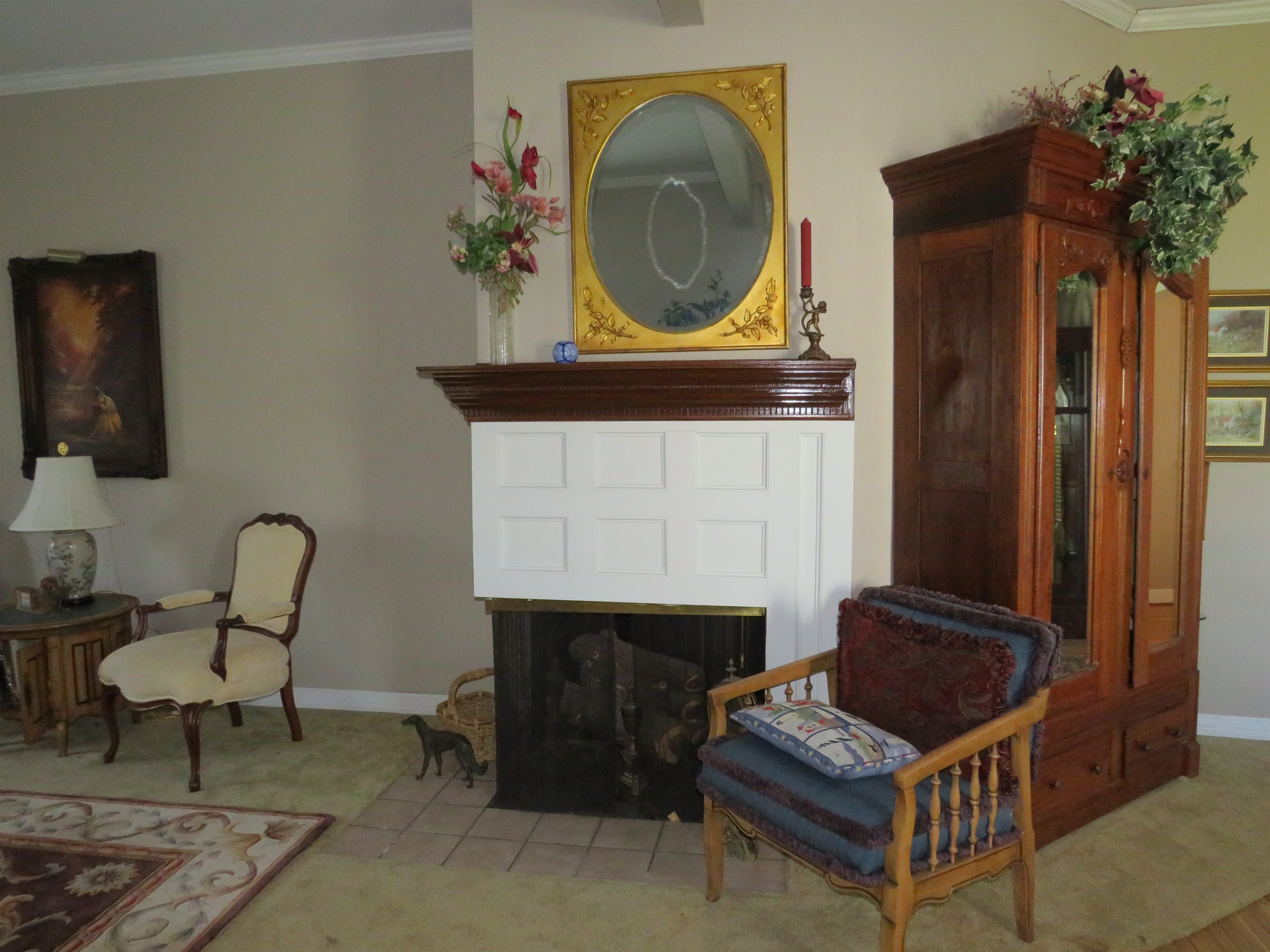 Locations Hub - Lowry-Mangles Ranch