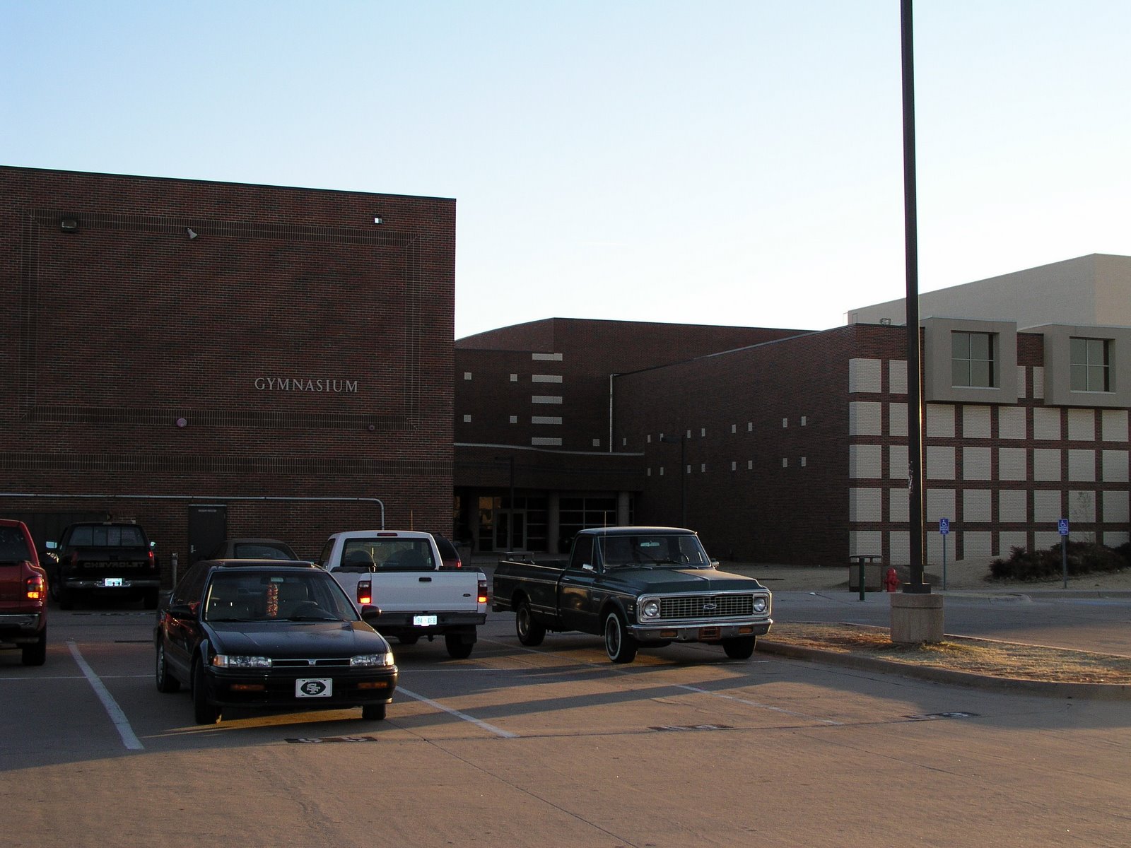 Locations Hub - Edmond Santa Fe High School