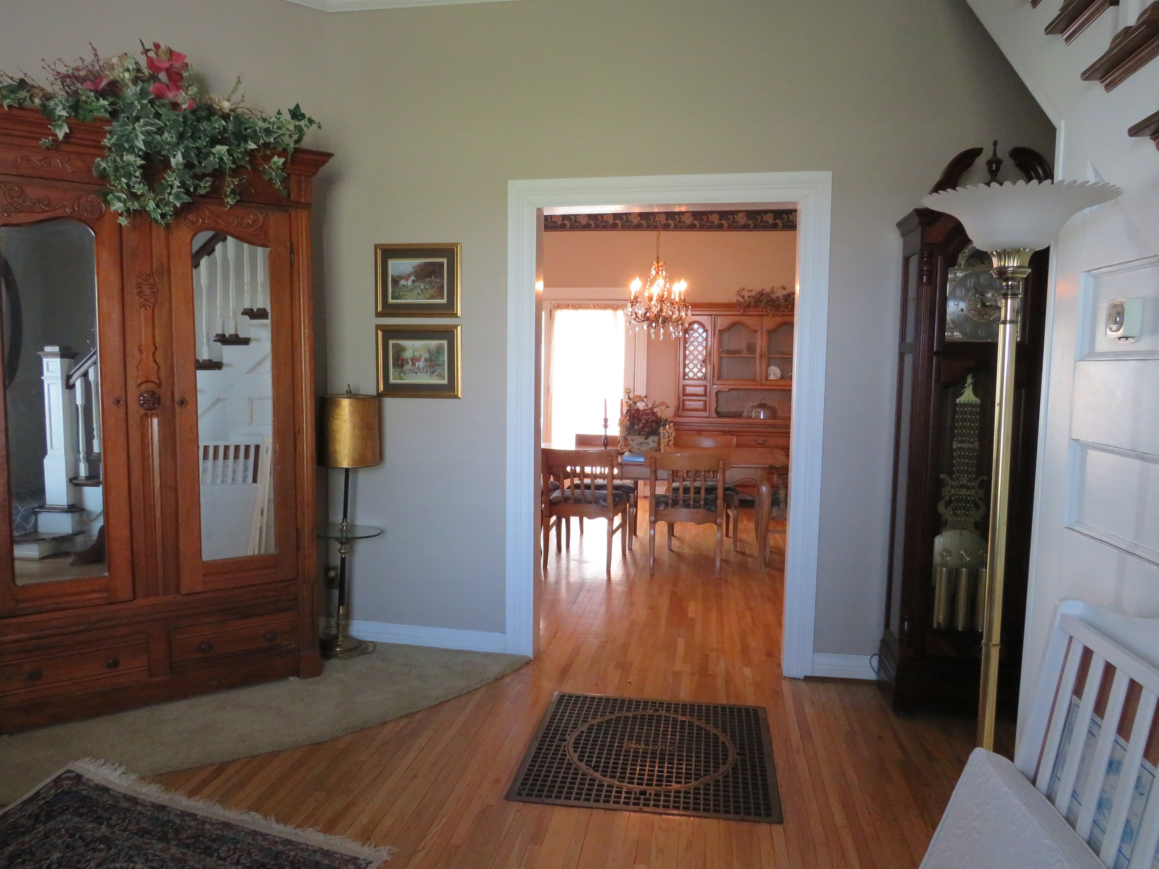 Locations Hub - Lowry-Mangles Ranch